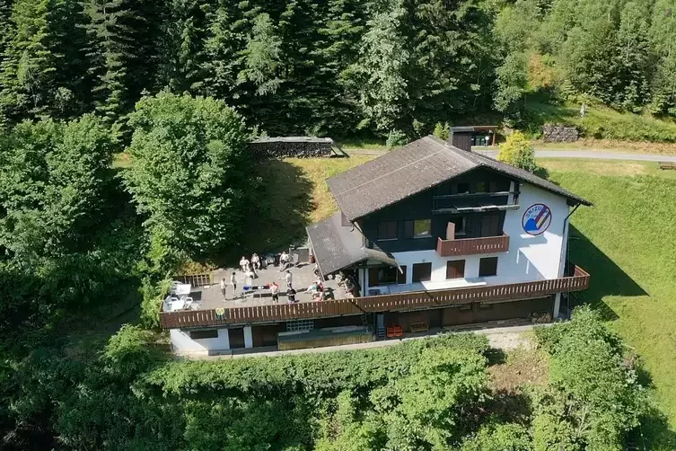 Skihütte Calmbach | gruppenhaus.de